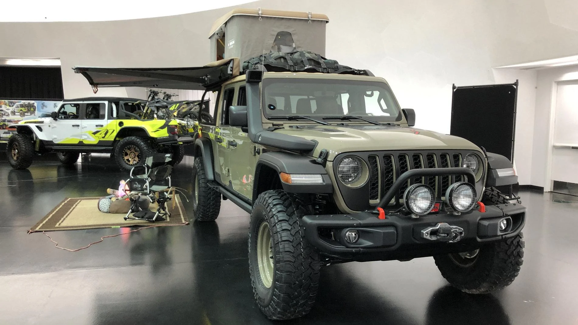 Jeep Gladiator Wayout Concept in Gator Color | Jeep Gladiator (JT) News ...