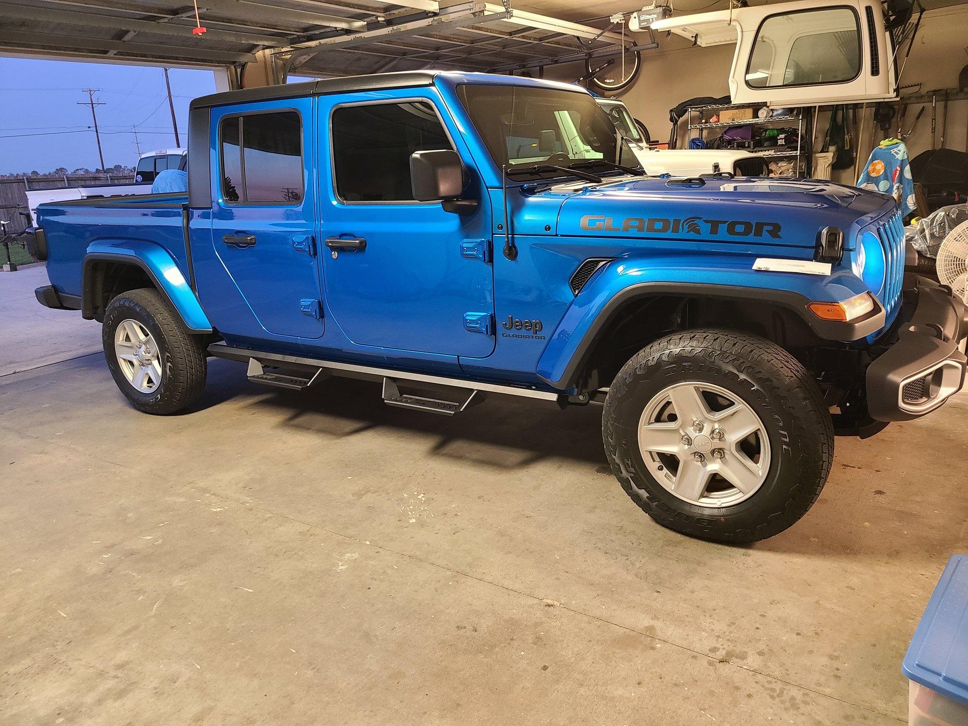 Bruiser...hydro blue and black sport s diesel. | Jeep Gladiator (JT ...
