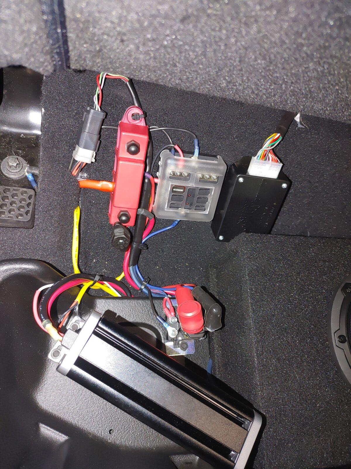 Rear seat power/charging | Jeep Gladiator (JT) News, Forum, Community ...