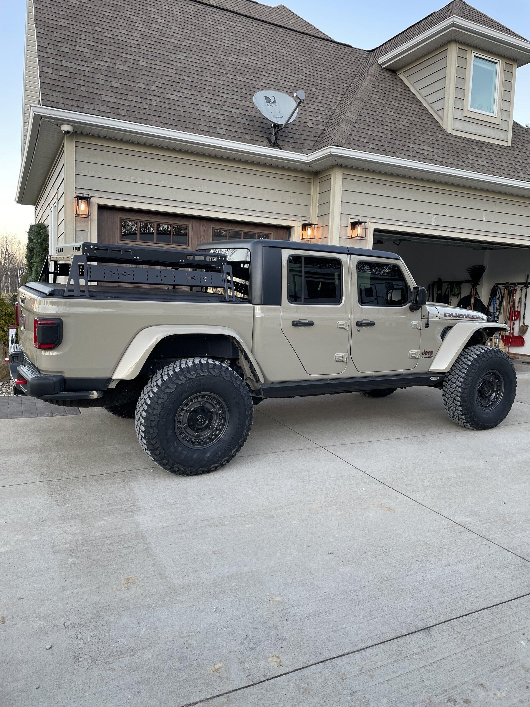 Finally got my KM3 39’s… | Jeep Gladiator (JT) News, Forum, Community ...