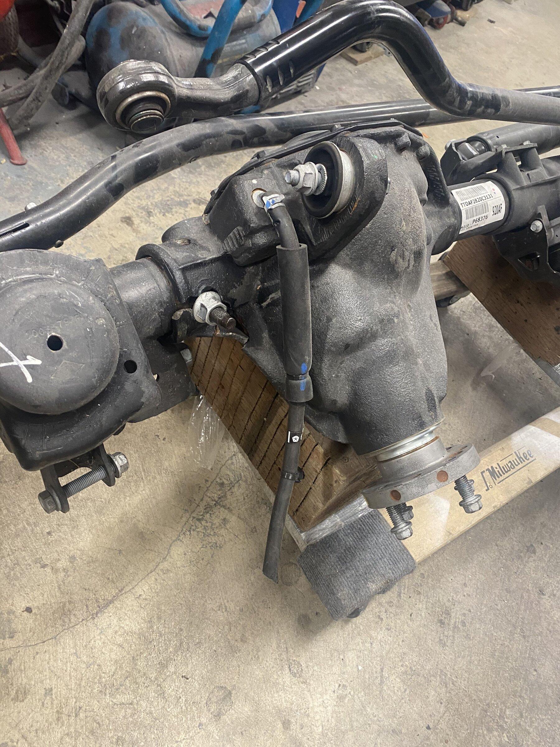 Snapped Front Axle | Jeep Gladiator (JT) News, Forum, Community ...
