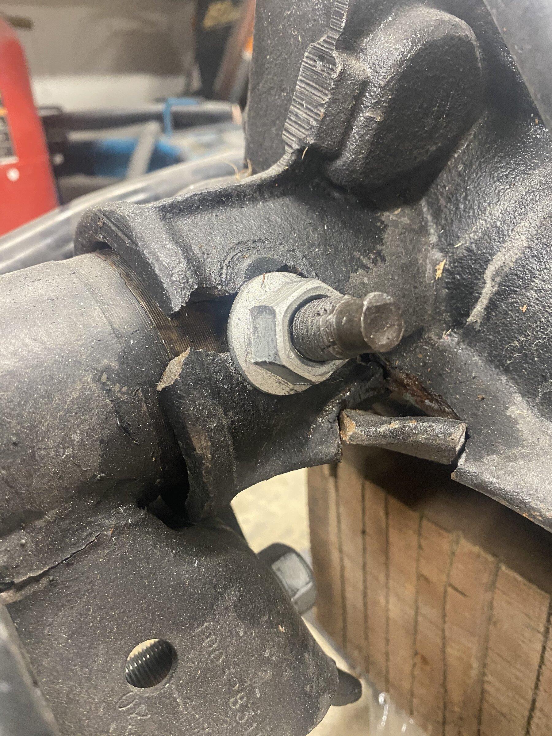 Snapped Front Axle | Jeep Gladiator (JT) News, Forum, Community ...
