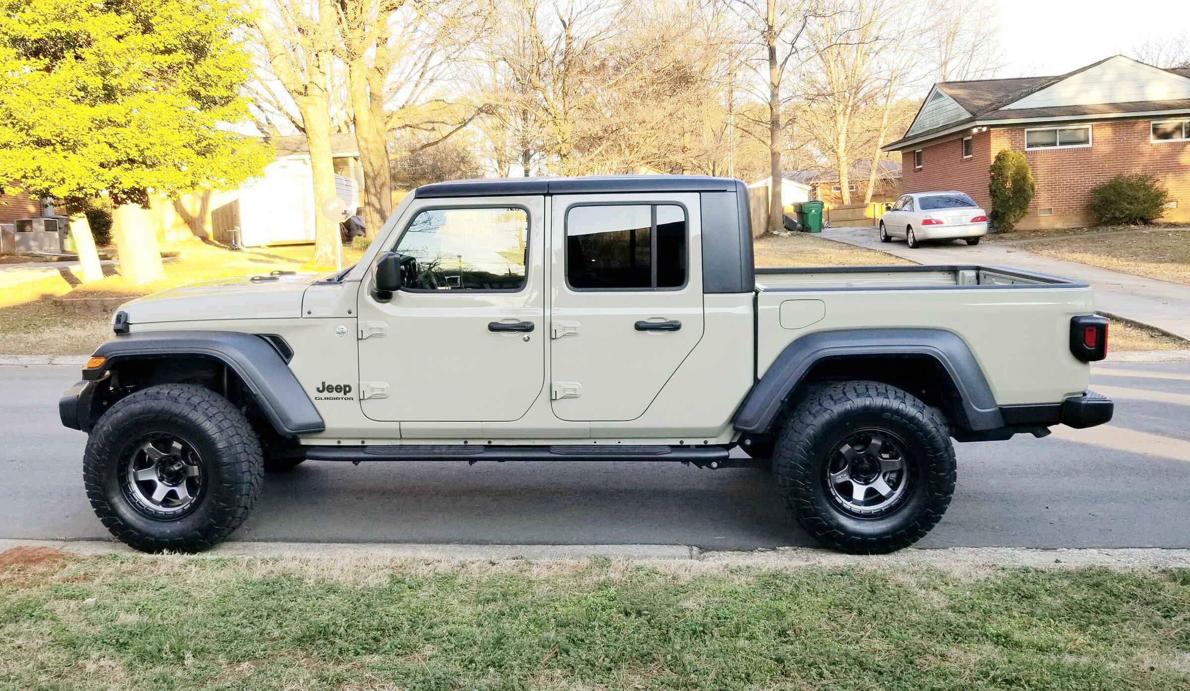 Fuel Block D752 on 2020 Gobi Gladiator | Jeep Gladiator (JT) News ...