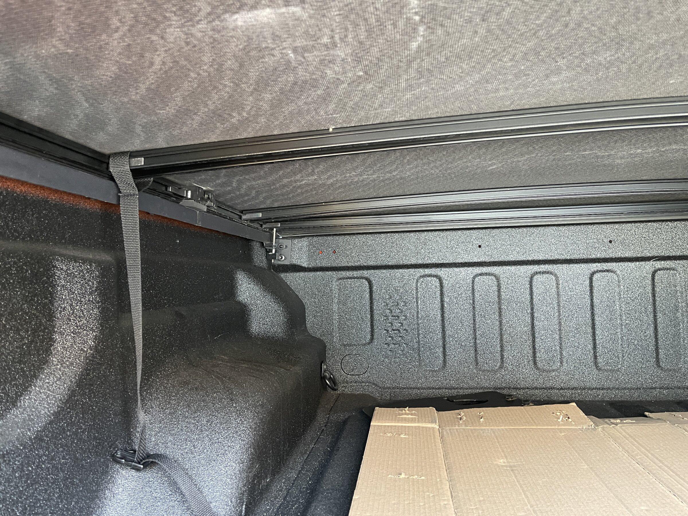 California - Jeep Gladiator Mopar Soft Tri-fold Tonneu Cover | Jeep ...