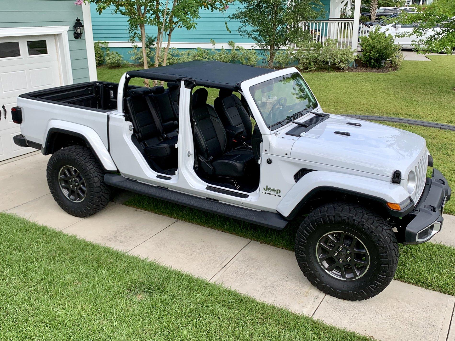 Anyone tried the Mopar Sun Bonnet 82215620? | Page 2 | Jeep Gladiator ...