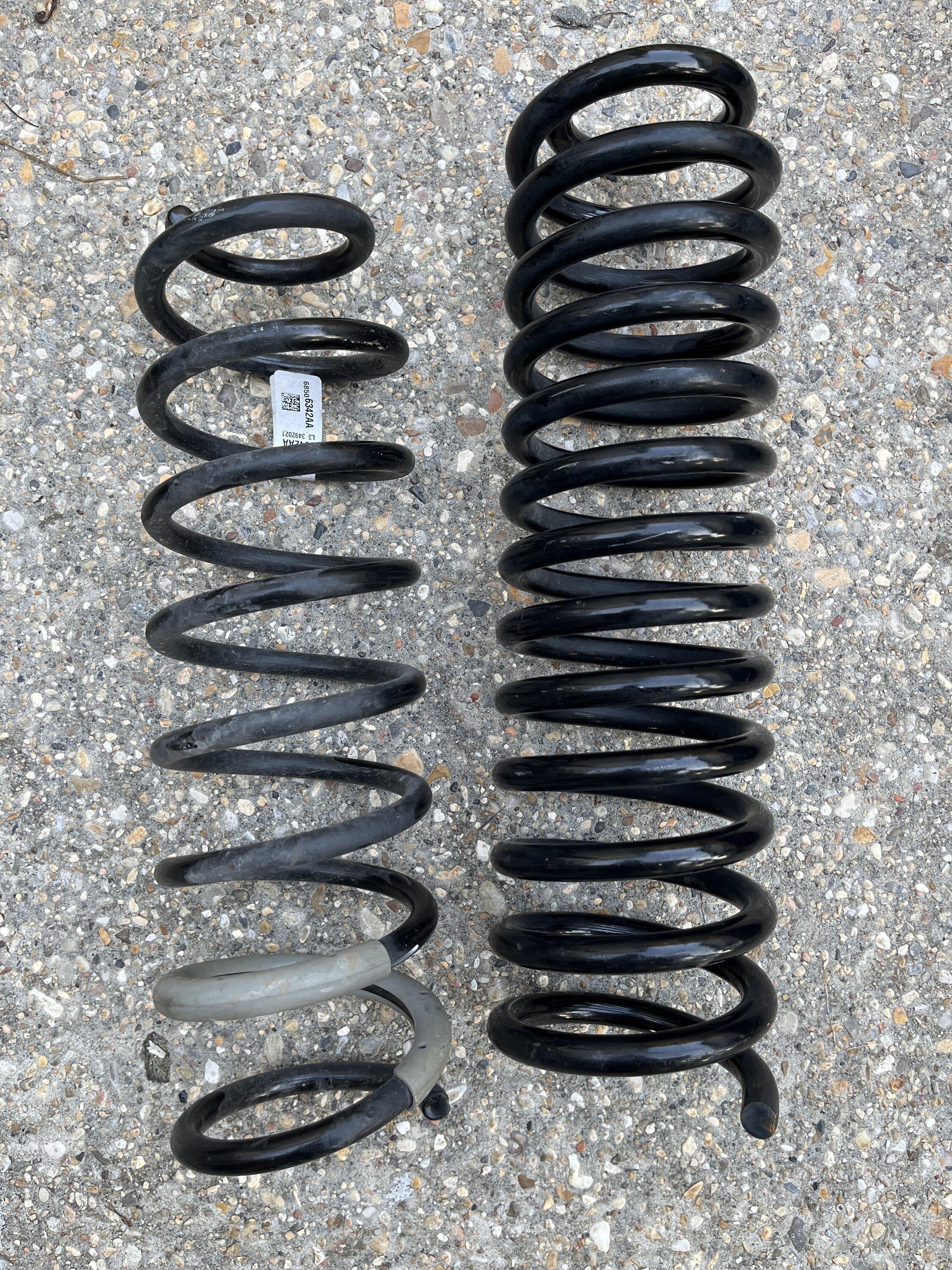 Help - Are these OEM rubicon front springs? | Jeep Gladiator (JT) News ...