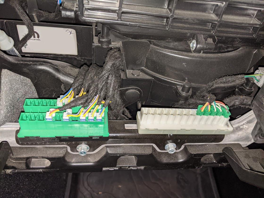 Error codes U0001 and U0401 on a 2020 Gladiator Overland | Jeep ...