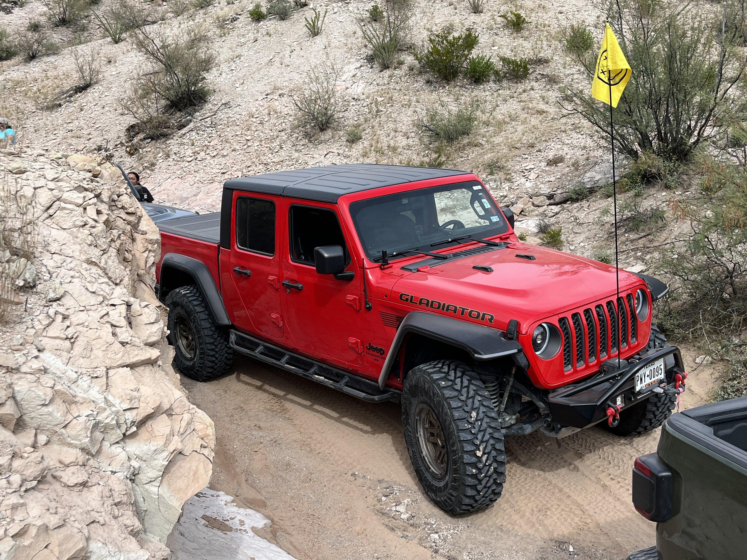 Signs of a bad axle bearing? + mystery clunk when going over bumps ...