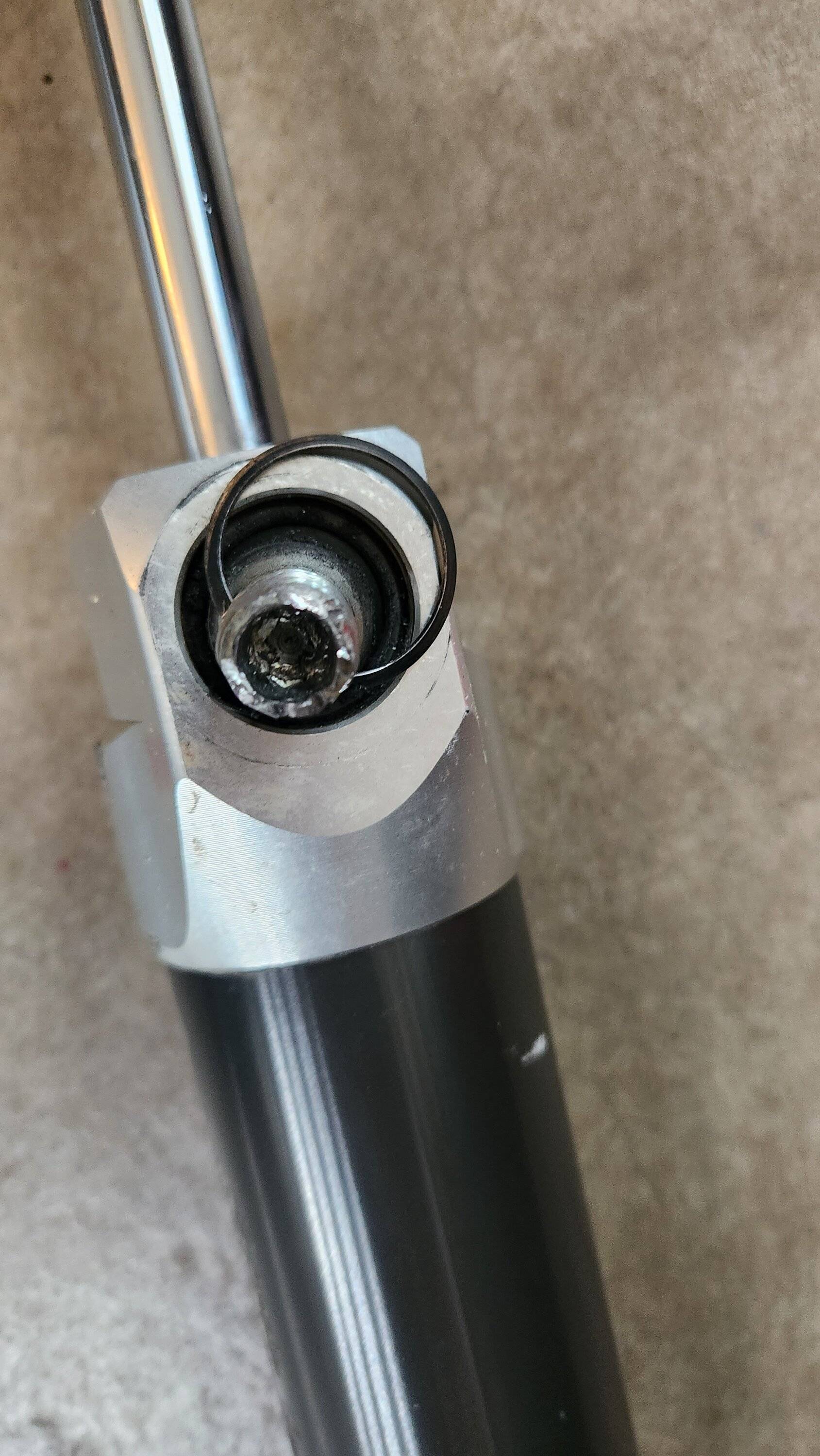 Need Help taking Falcon Stabilizer Bolt out - Falcin / Teraflex ...