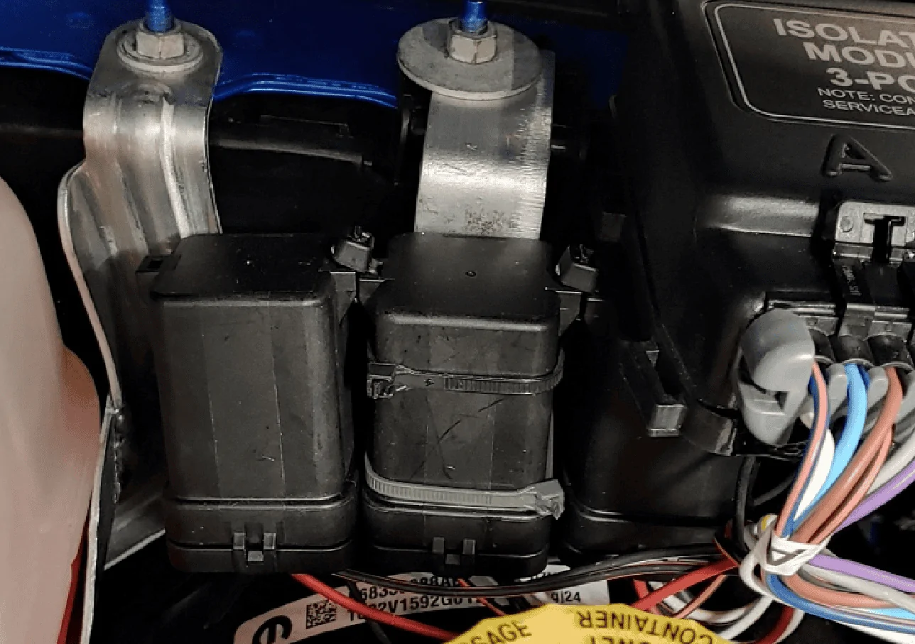 factory Aux Switches | Jeep Gladiator (JT) News, Forum, Community ...