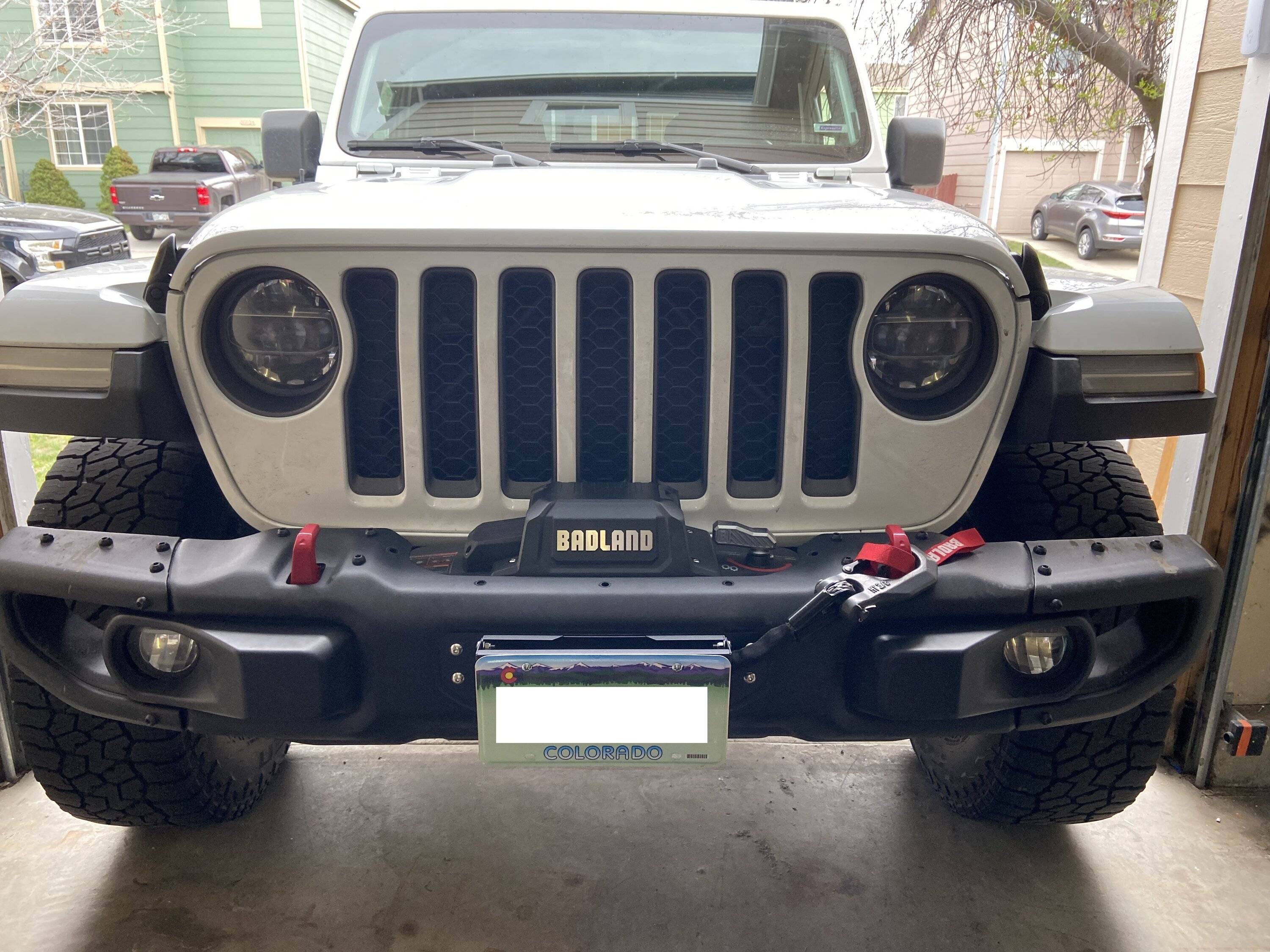 Front license plate state and winch bumper | Page 3 | Jeep Gladiator ...