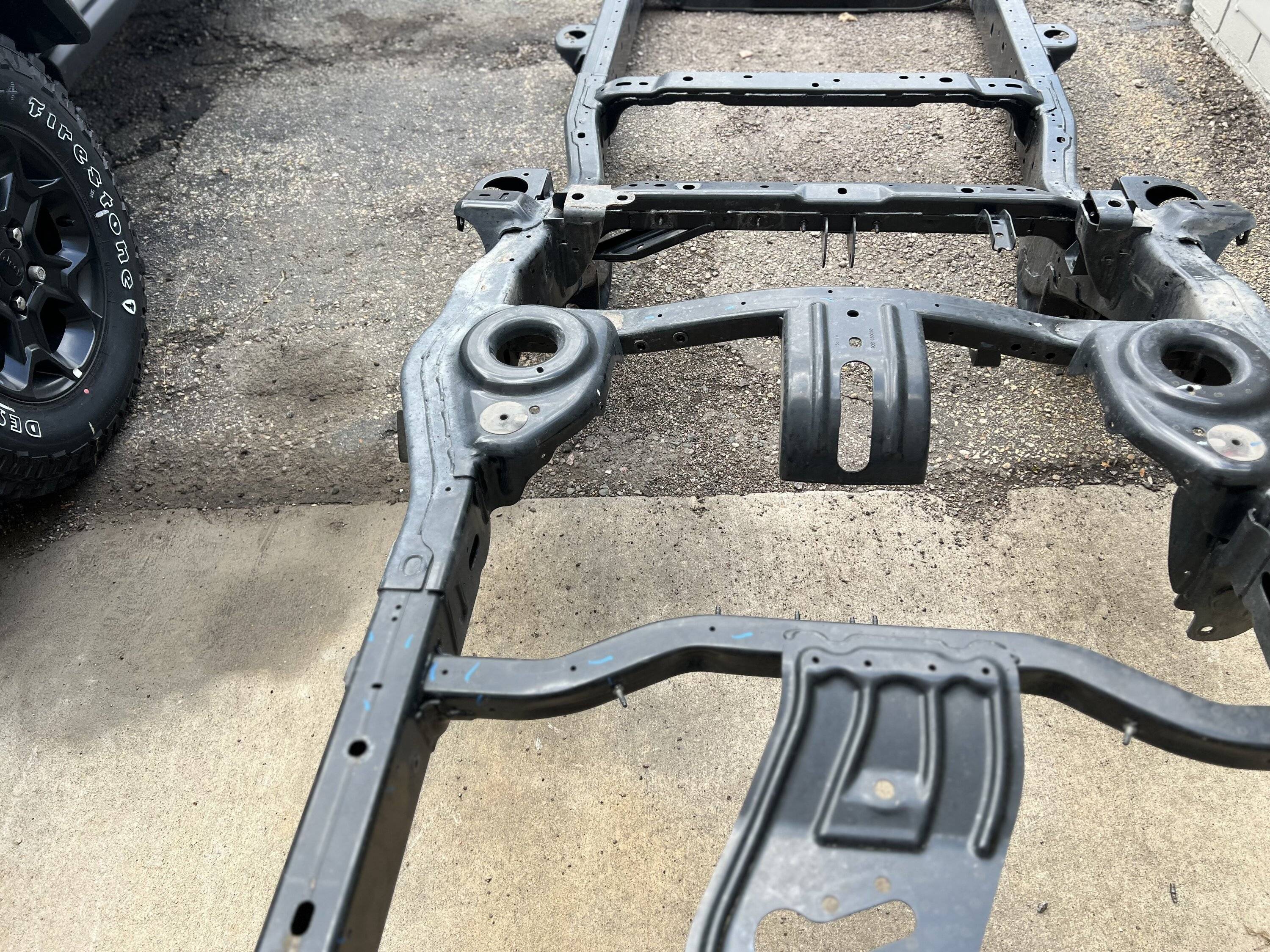 Gladiator sub frame pictures. | Jeep Gladiator (JT) News, Forum ...