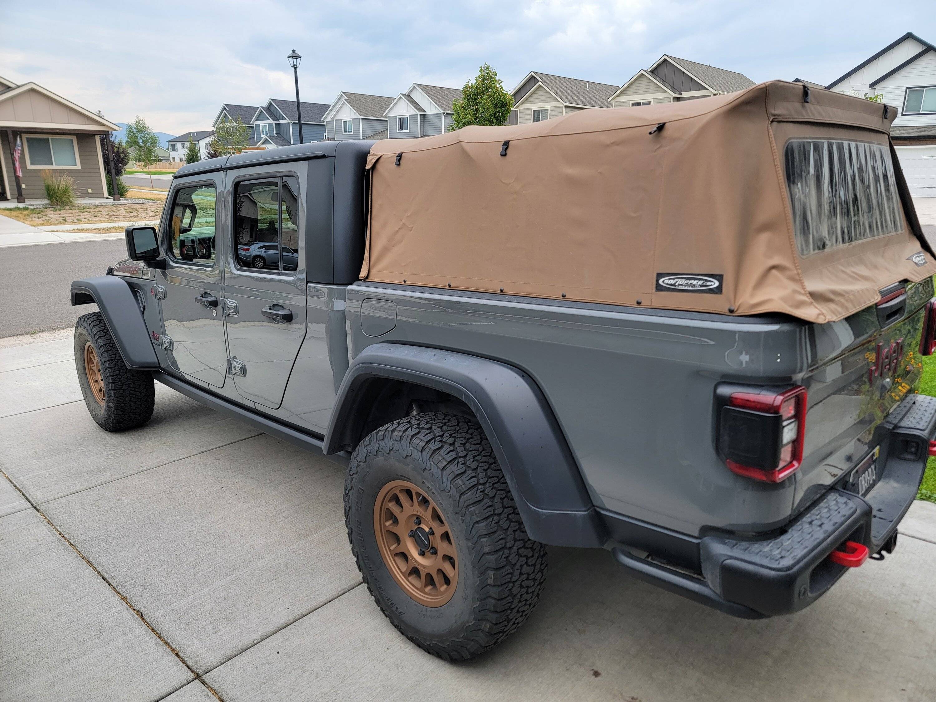 Montana - Tan Softopper | Jeep Gladiator (JT) News, Forum, Community ...