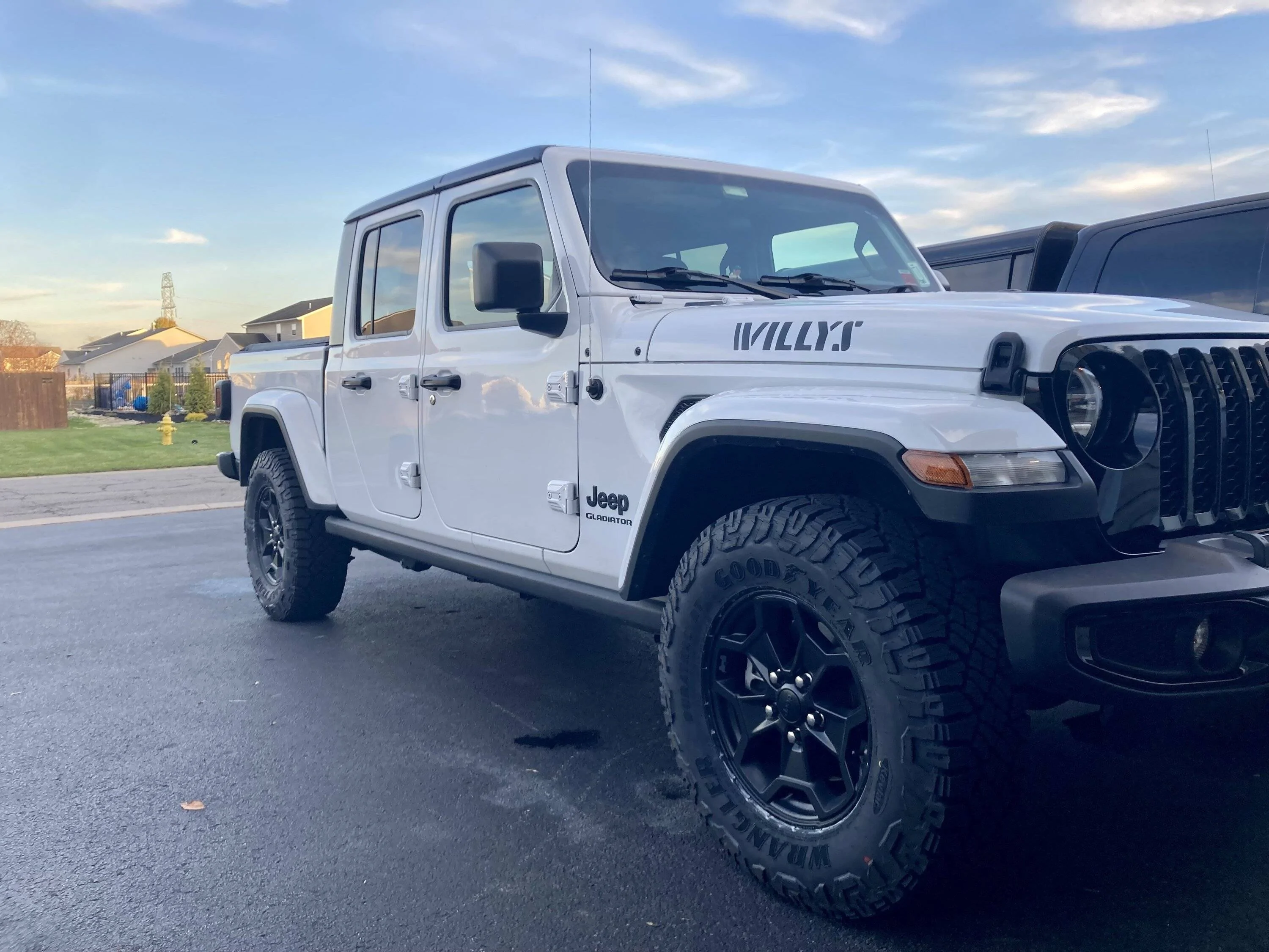 Anybody have Goodyear Wrangler Duratrac RT’s | Jeep Gladiator (JT) News ...