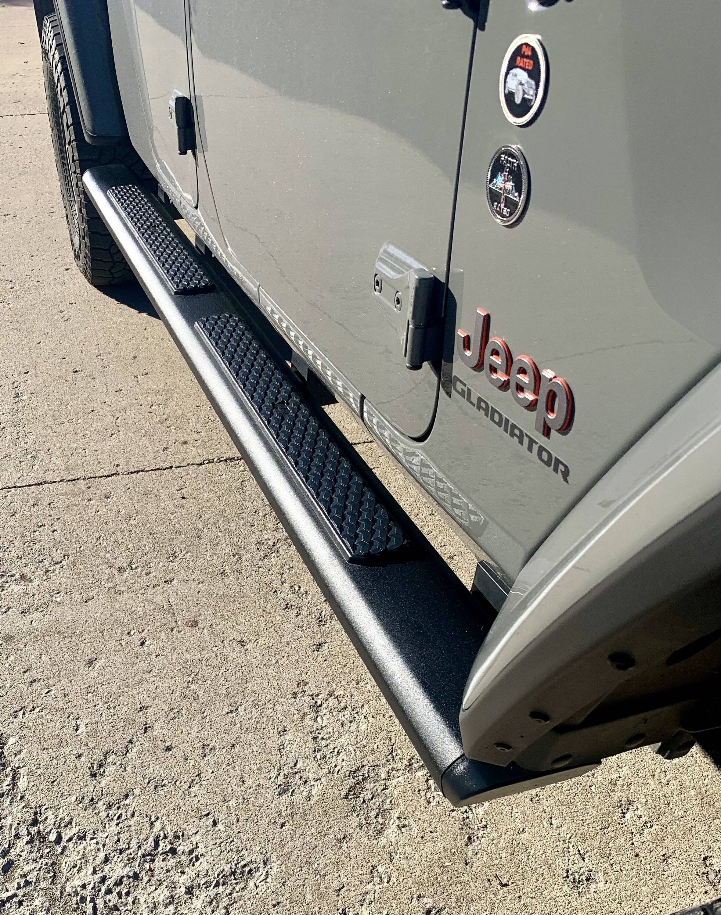 Missouri - Gladiator Factory Tubular Side Steps (BLK Alum) | Jeep ...