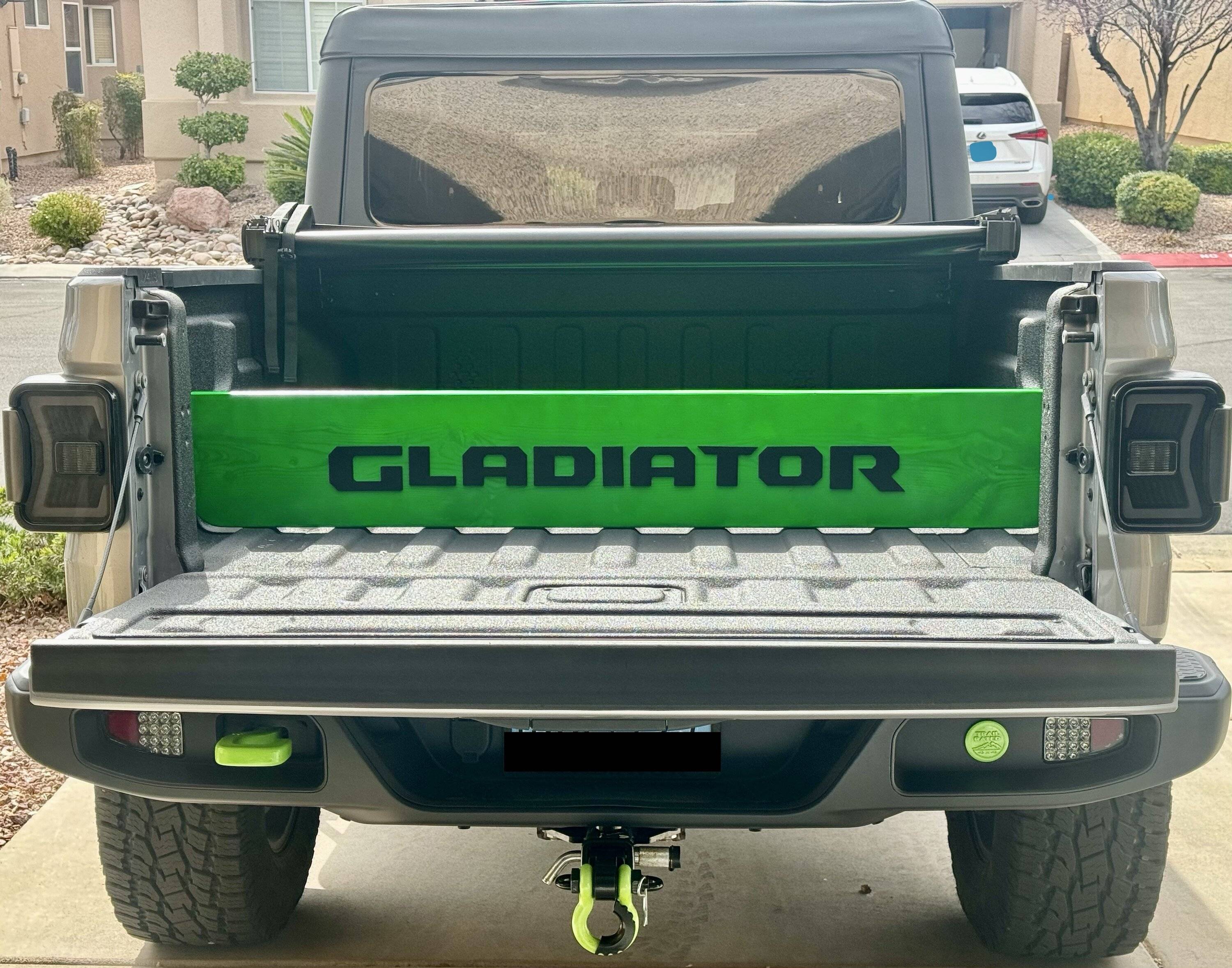 Home made Jeep bed separator - | Jeep Gladiator (JT) News, Forum, Community - JeepGladiatorForum.com