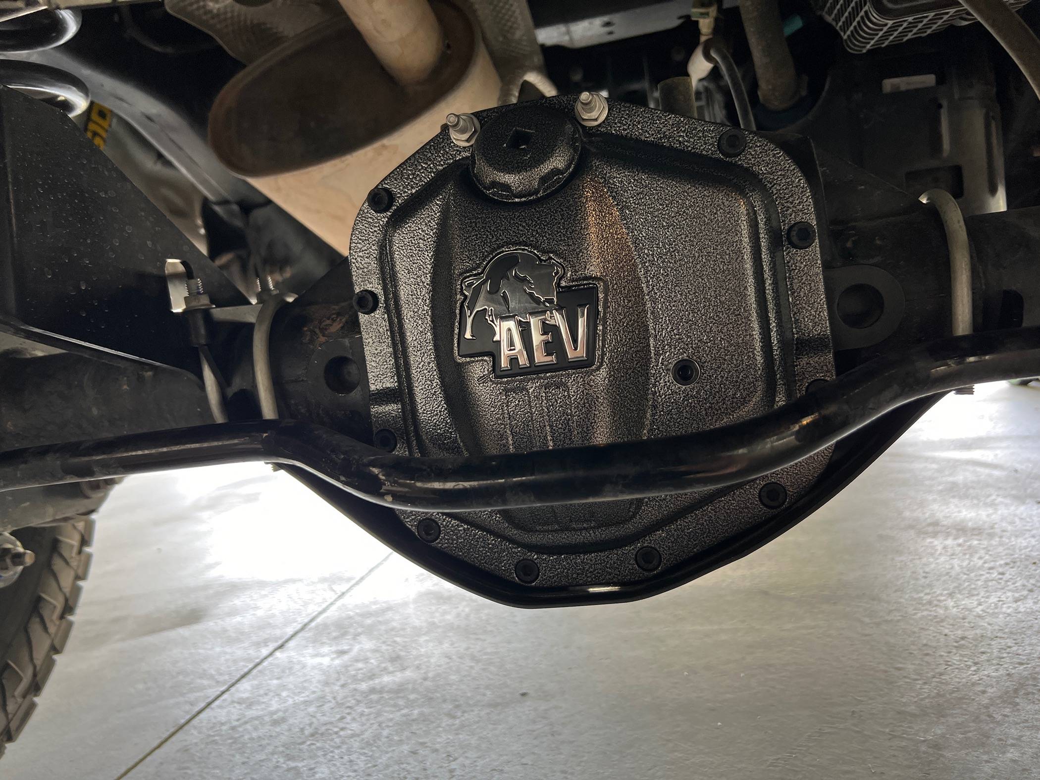 AEV Diff Skid and Diff cover interference with factory sway bar FIXED ...