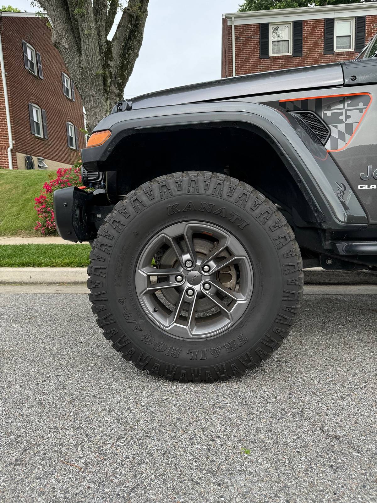 Maryland - 4 gunmetal gray Quadratec 41 Rims Stock Center cap and ...