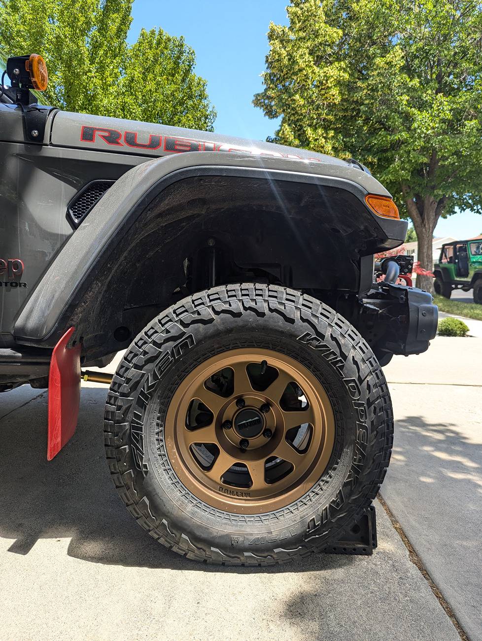 Photo Request: 2 inch lift w/ 33inch tires | Jeep Gladiator (JT) News ...