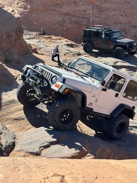 Red Rock 4-Wheelers Trail of the Month November 2024 - Poison Spider ...