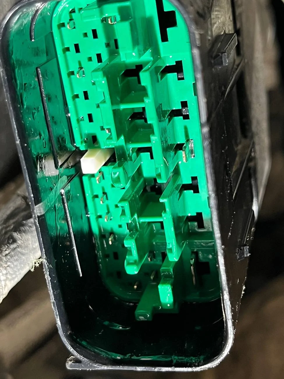TCM Connector - Preventative Maintenance | Jeep Gladiator (JT) News ...