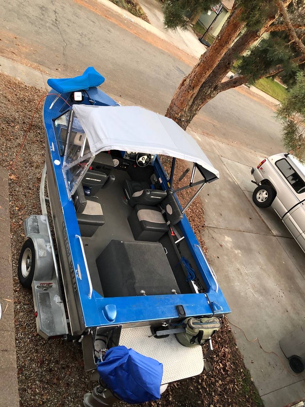 Towing pontoon boat cross country | Jeep Gladiator (JT) News, Forum ...