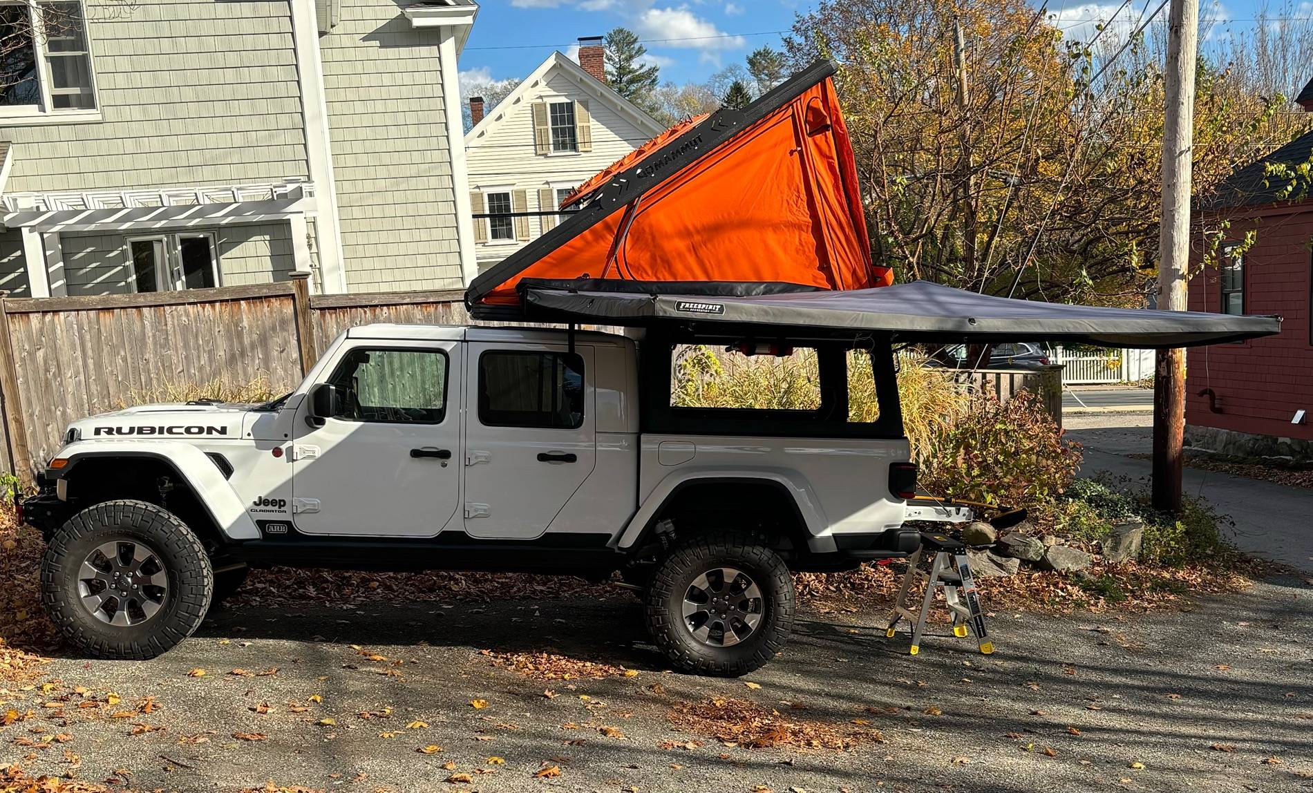 Camper shell wedge vs clamshell with annex | Jeep Gladiator (JT) News, Forum, Community ...