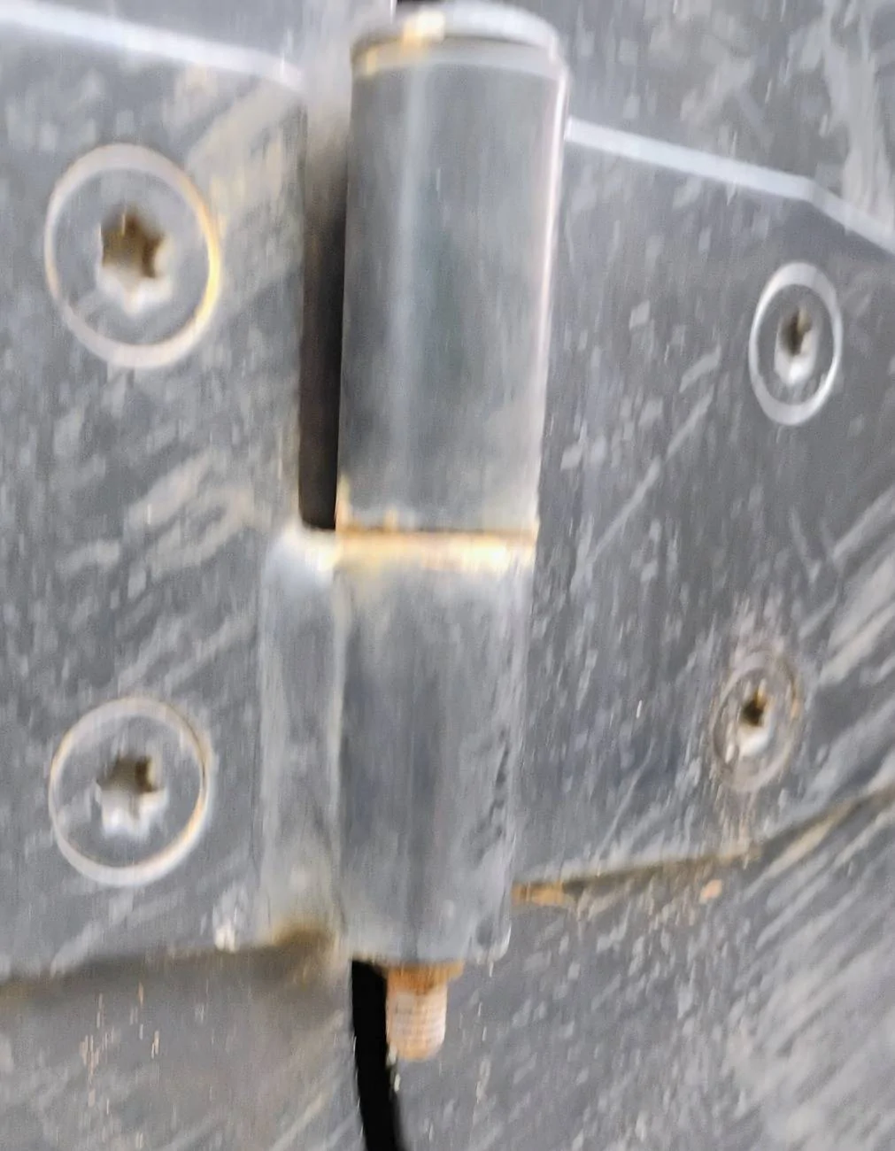 The thread on the lower hinge of the driver side front door failed ...