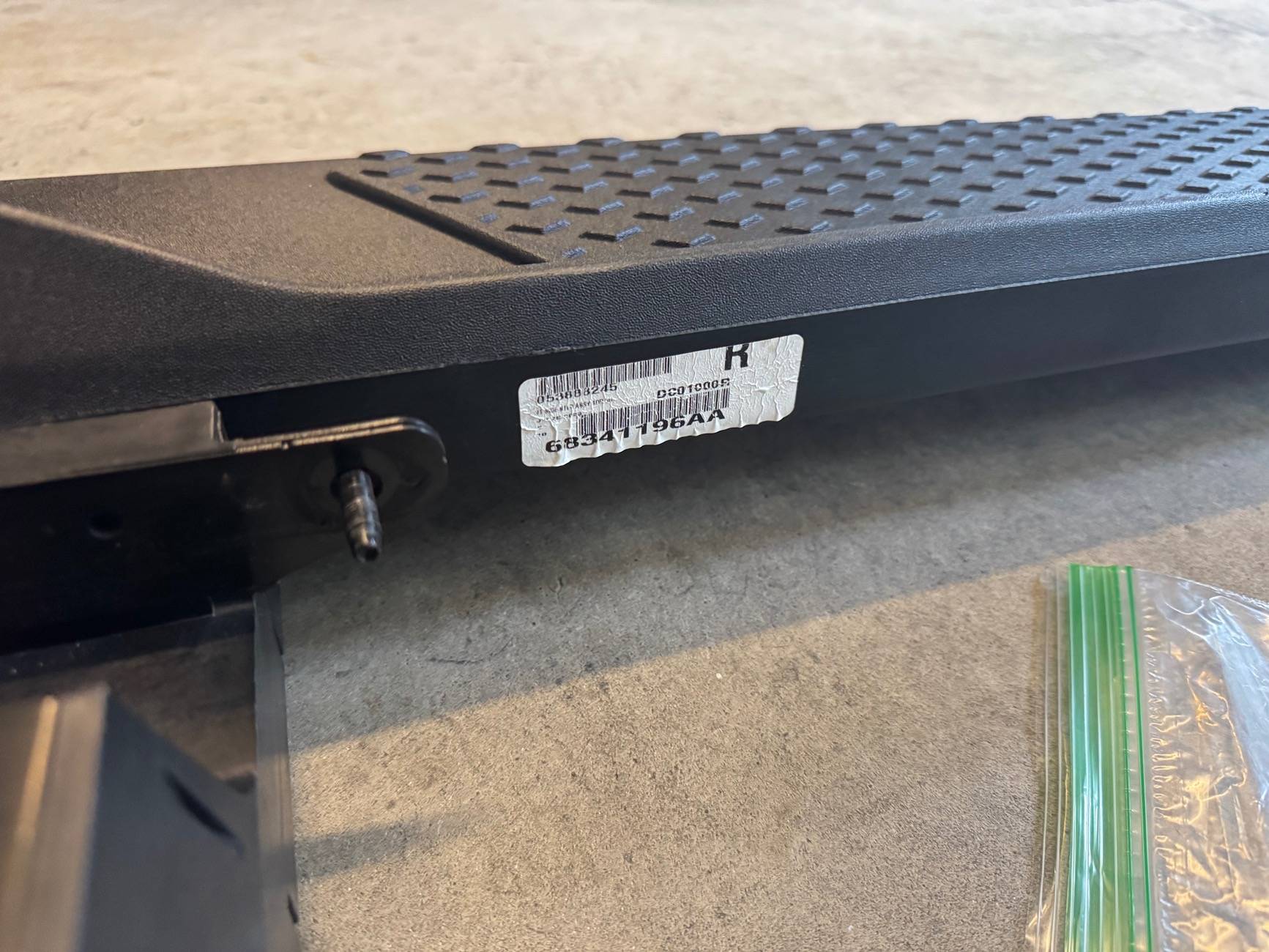 North Carolina - OEM Mopar Running Boards, Side Steps - 68341196AA ...