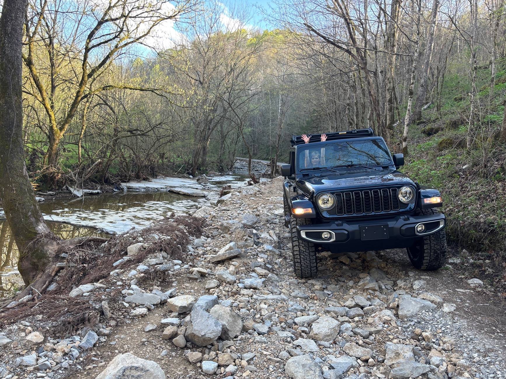 Fathom Blue ‘25 JT “The Kraken” | Jeep Gladiator (JT) News, Forum ...