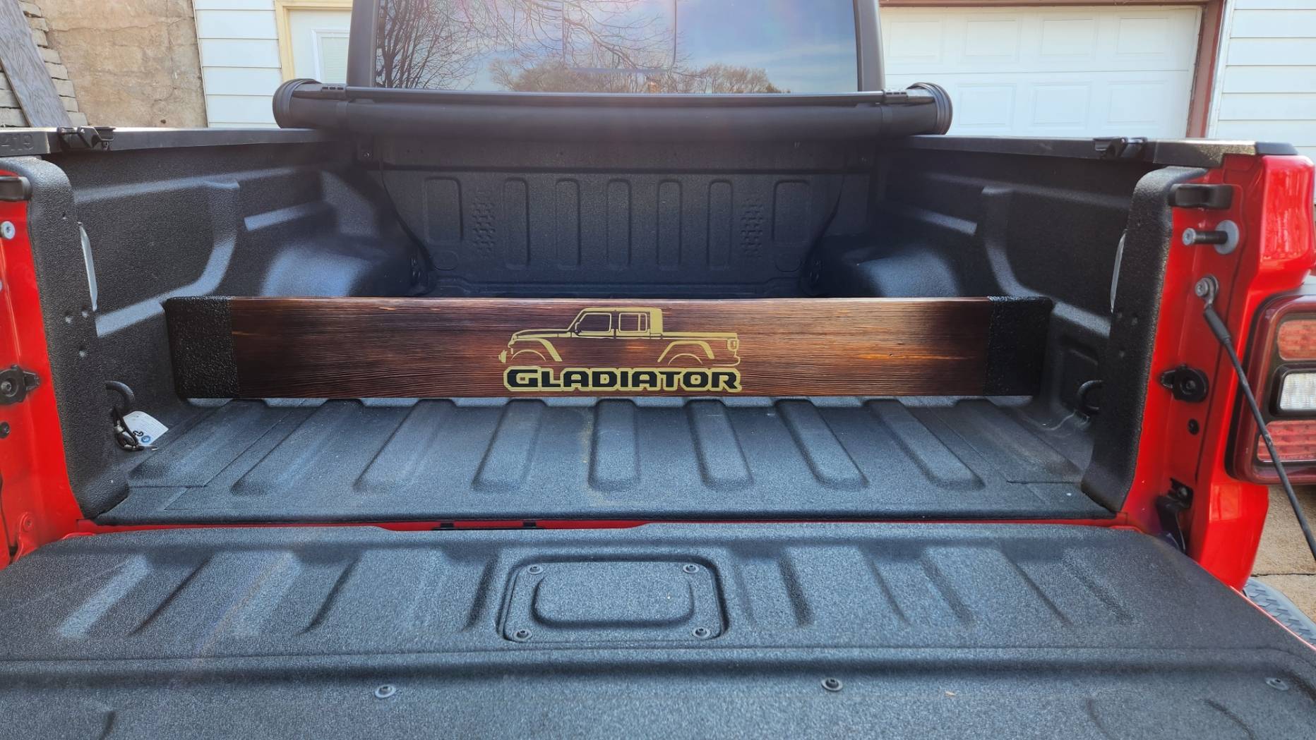 DIY Custom Wood Bed Separator | Jeep Gladiator (JT) News, Forum, Community - JeepGladiatorForum.com