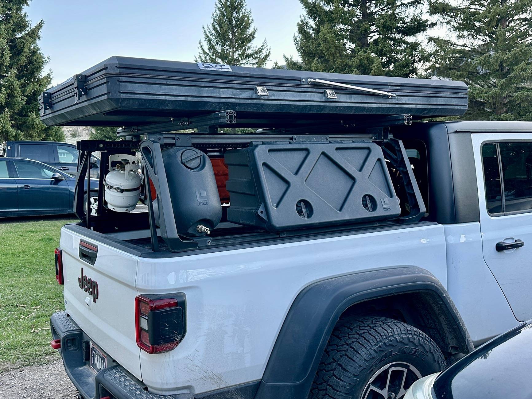 Installed my Letiner forged bed rack, CVT Mt hood tent, and decked drawers | Jeep Gladiator (JT ...