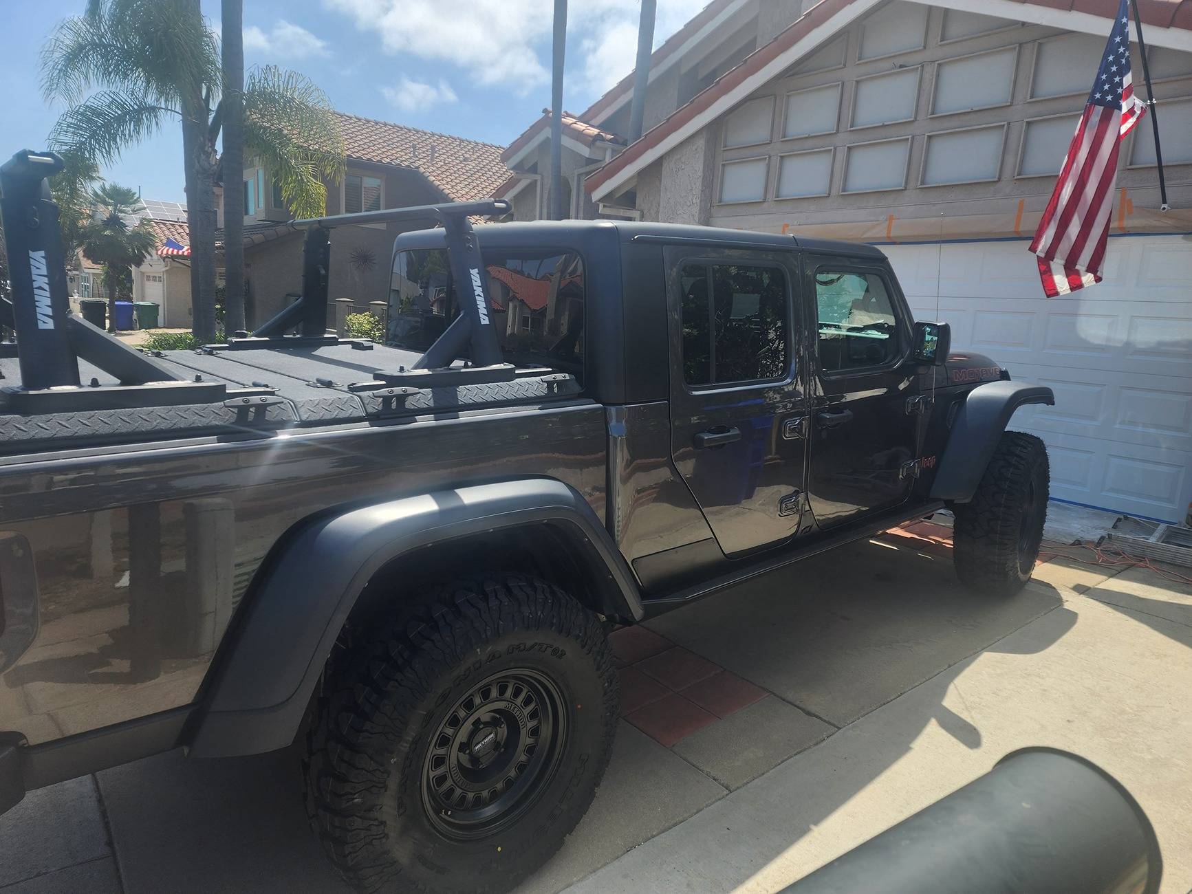 Motobilt Rocker Guards with Steps | Jeep Gladiator (JT) News, Forum ...