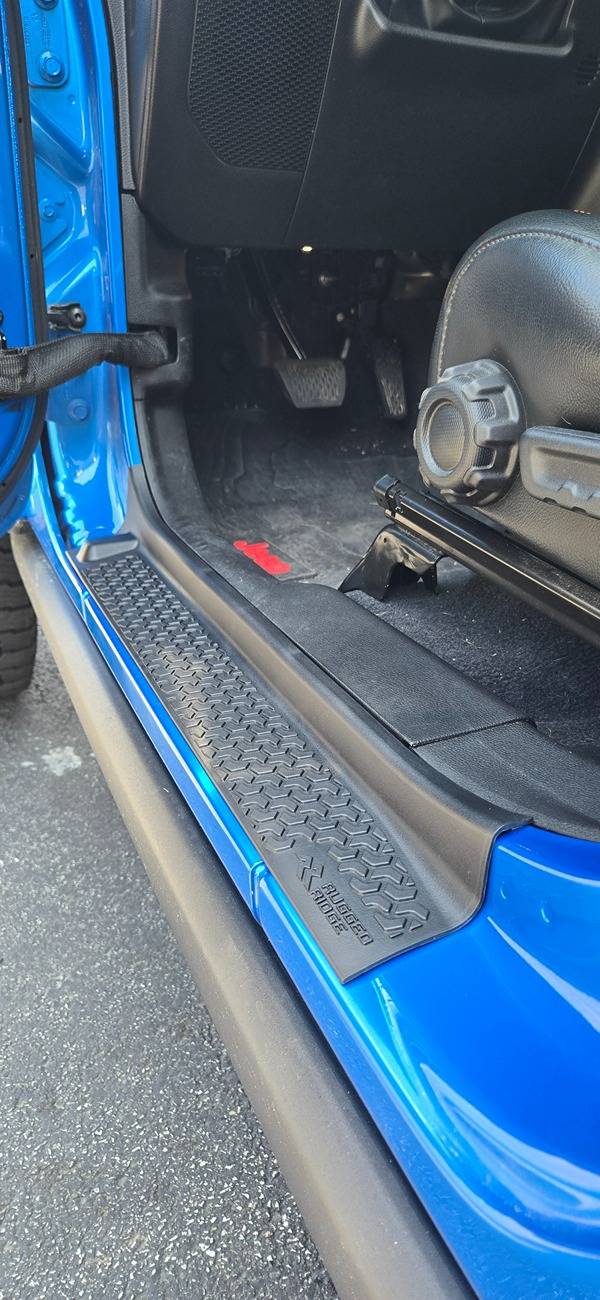 Slush mats & Entry Guards | Jeep Gladiator (JT) News, Forum, Community ...