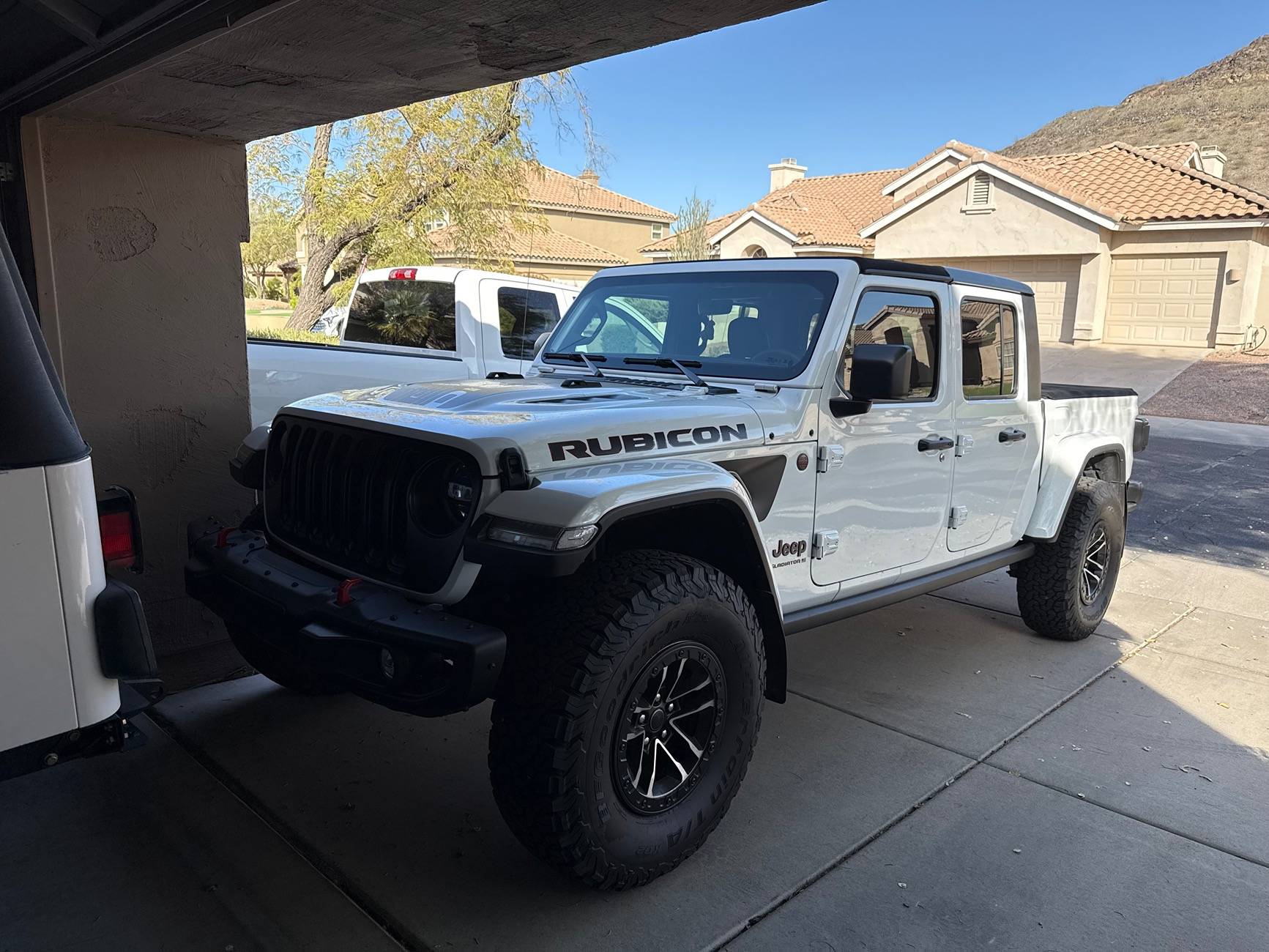 Arizona - Rubicon XR wheels and 37x12.50 Load Range C tires (TPMS and ...