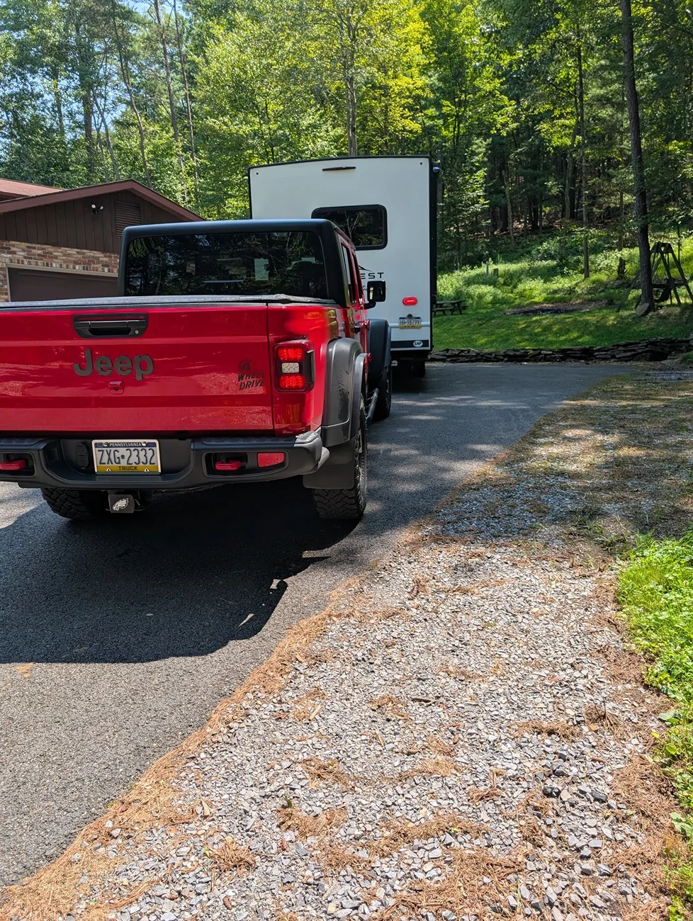 Flat Towing a Jeep Gladiator with a Factory Rubicon Steel Bumper | Jeep ...
