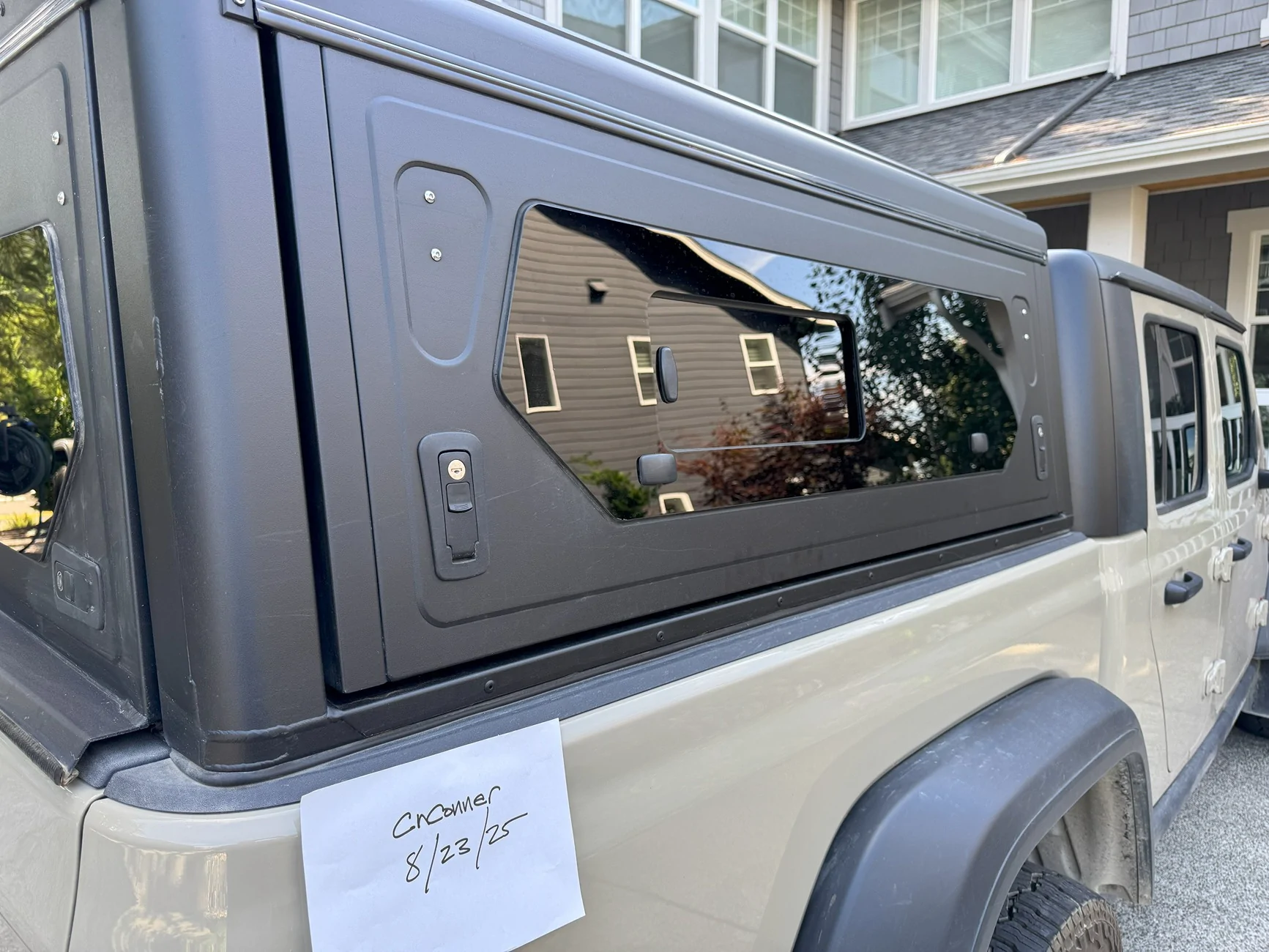 Washington - Alu-Cab Countour Canopy w/side windows & full rear door ...