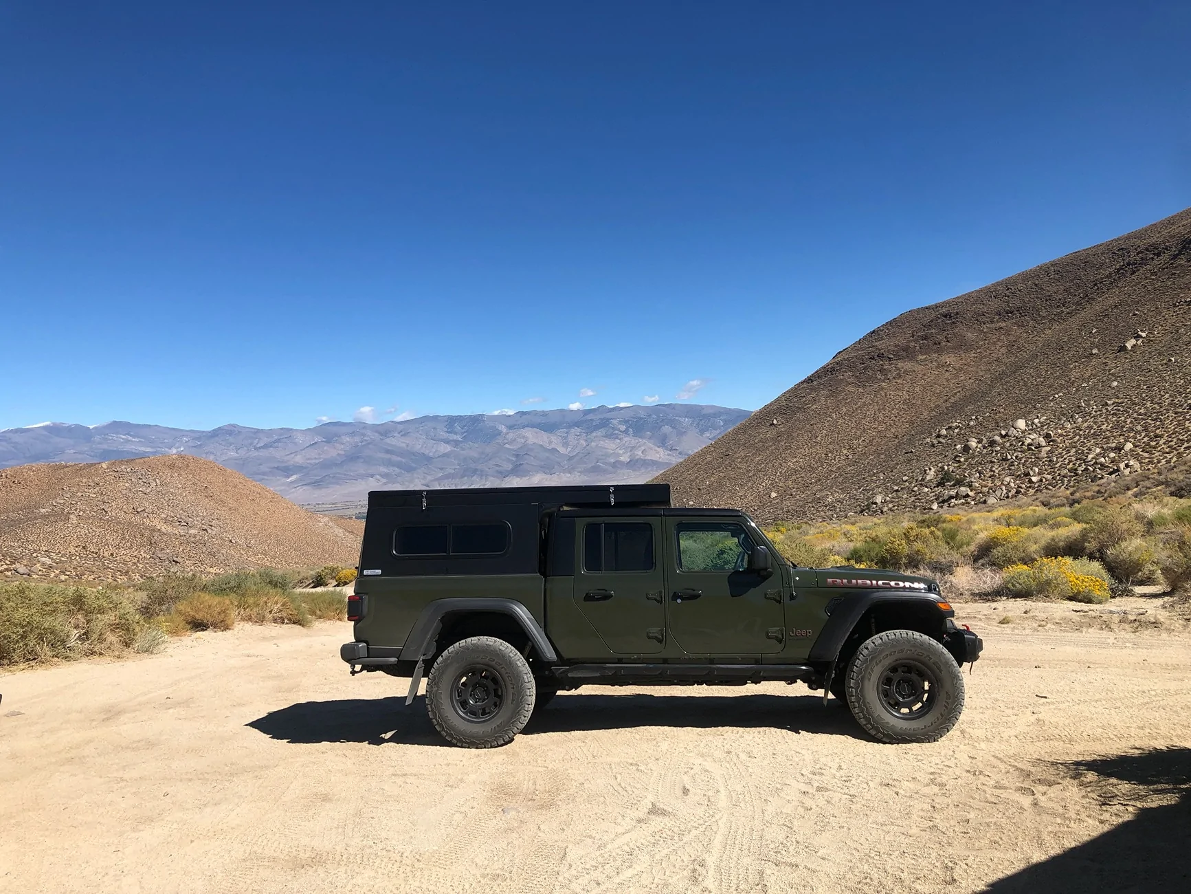 Nevada - FOR SALE Pop Up Camper Shell - Topo Topper Badlander | Jeep ...