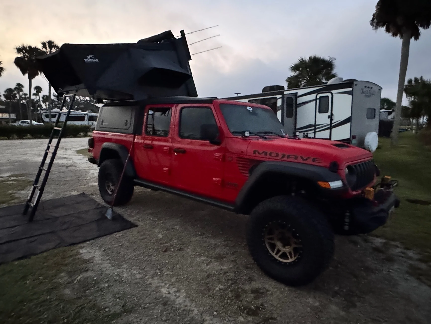 Florida - Like new Top Oak Vision Aluminum RTT and new Rolling Jack ...