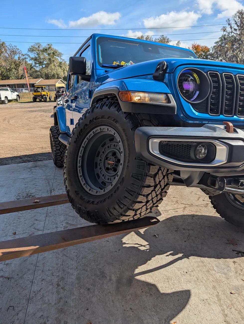 Considering upgrading to a 2024 | Jeep Gladiator (JT) News, Forum ...