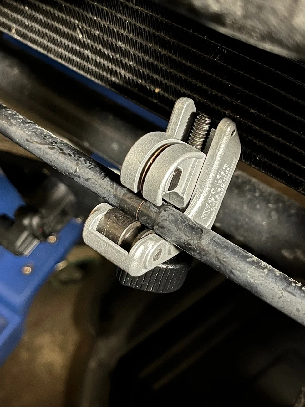 Installing Power Steering Magnetic In-Line Oil Filter | Jeep Gladiator ...