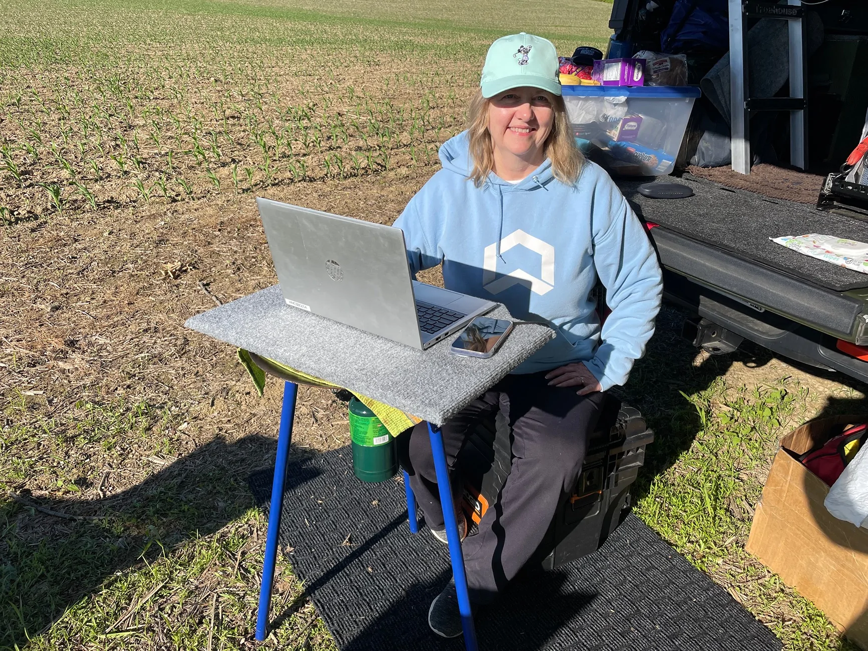 Portable Work Desk | Jeep Gladiator (JT) News, Forum, Community ...