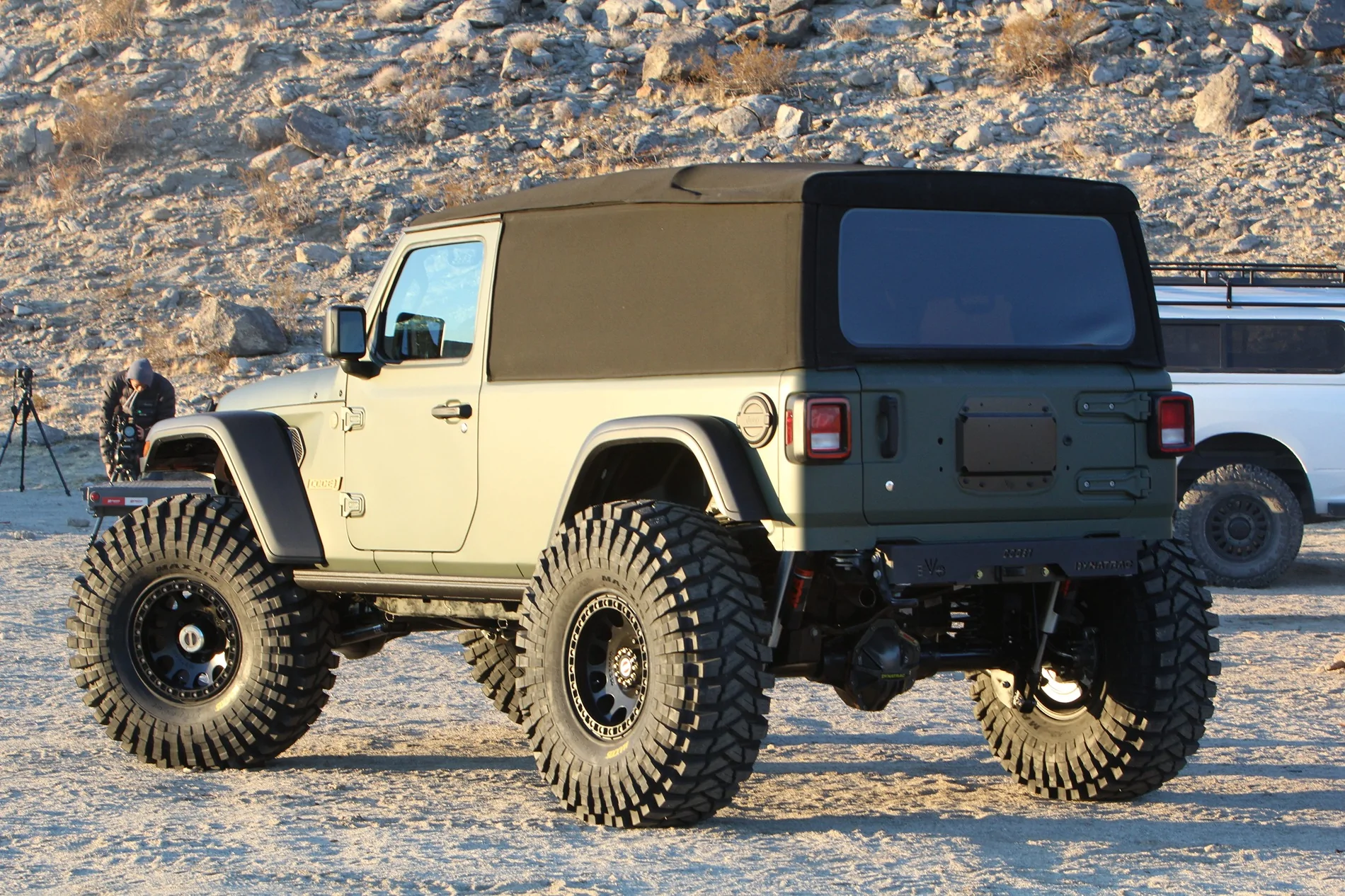 Heritage Flat Fender / Landy Series Inspired Gladiator — Anyone Done ...