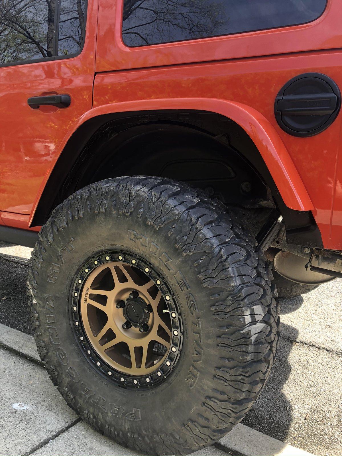 Tennessee - (5) Method MR312 Bronze 17x8.5 4.75” BS | Jeep Gladiator ...